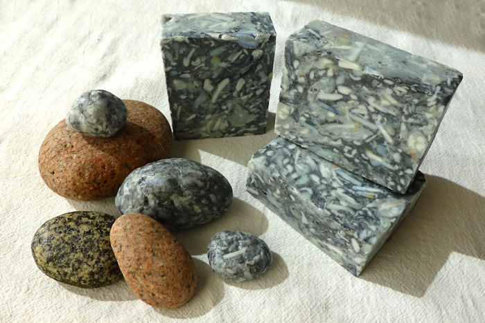 Floating soap | Soapy Stuff